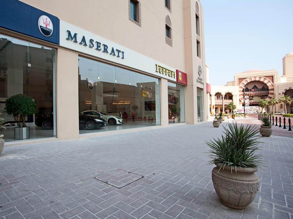 Ferrari & Maserati Showroom | AEB